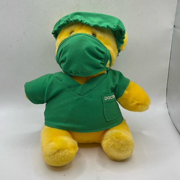 Disney | Toys | Vintage Disney Poohfessionals Winnie The Pooh Doctor ...